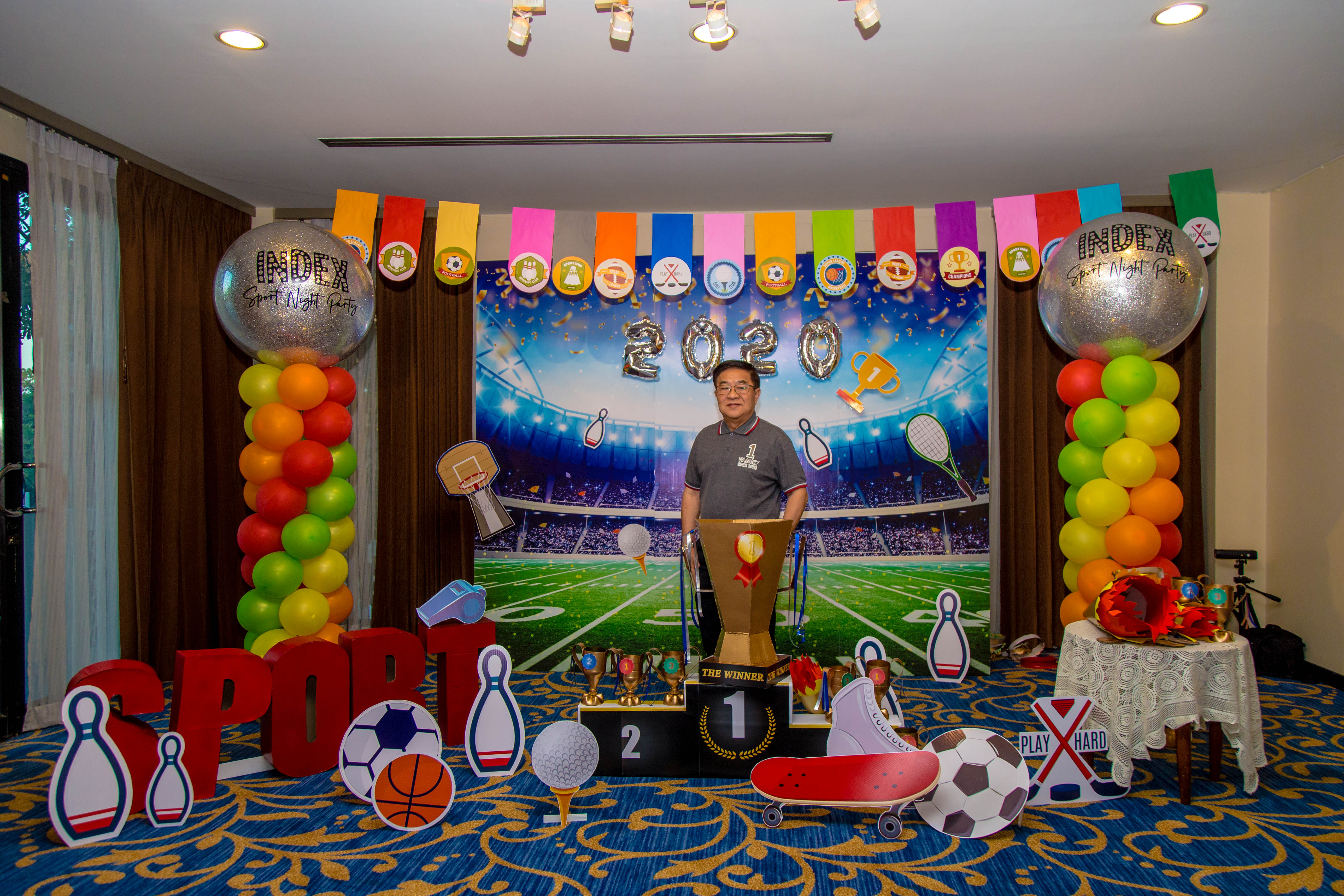 SPORT NIGHT PARTY HAPPY NEW YEAR 2020