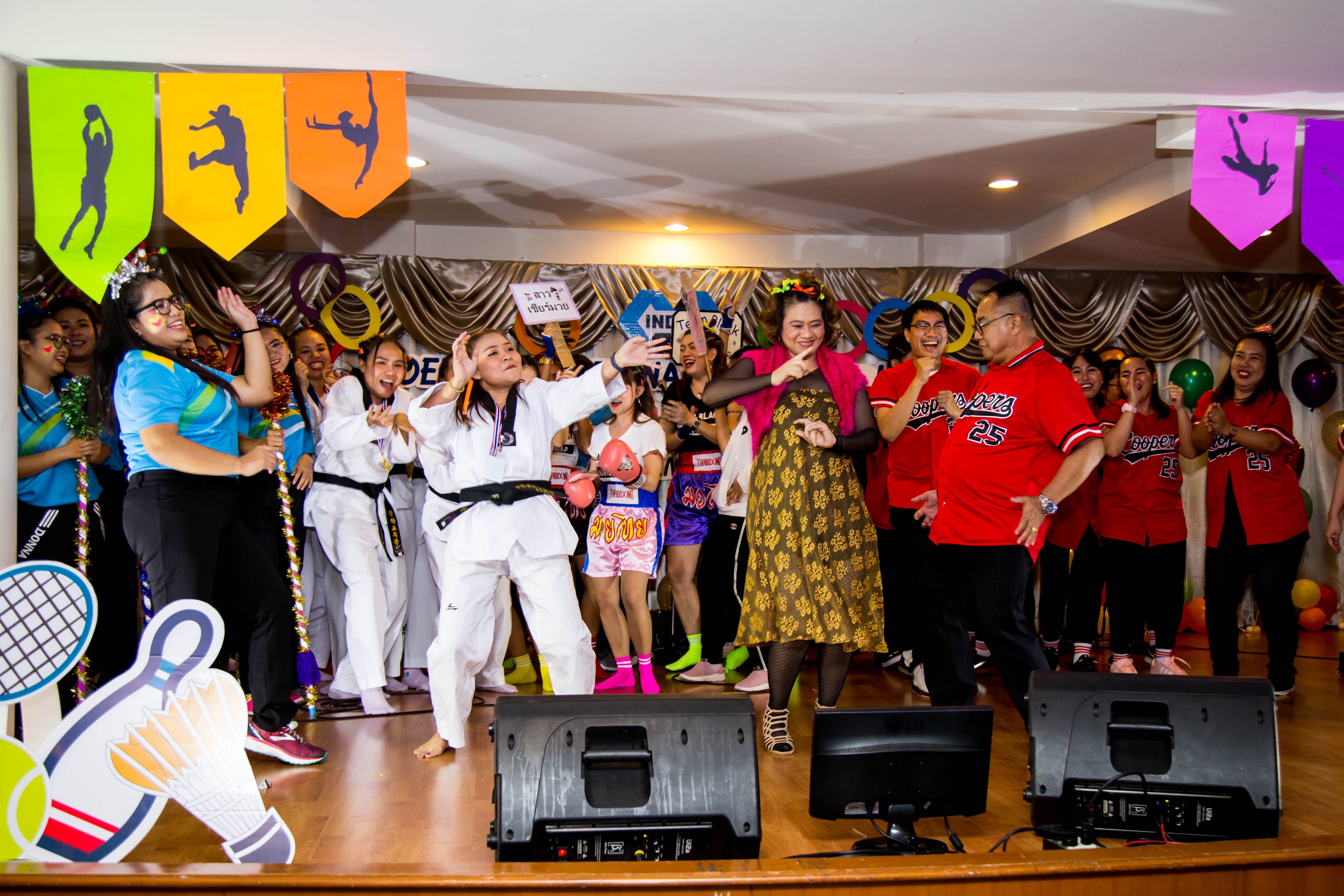 SPORT NIGHT PARTY HAPPY NEW YEAR 2020